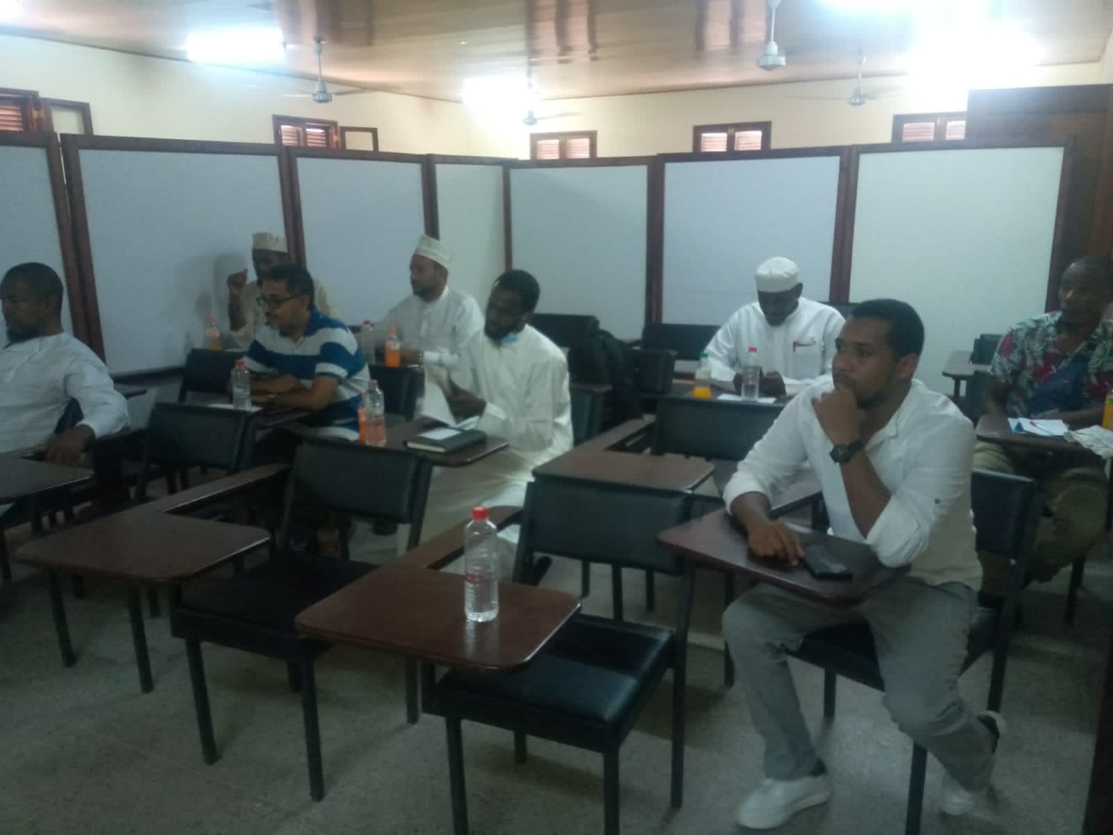 IOU VC addresses IOU students in Mombasa | International Open University